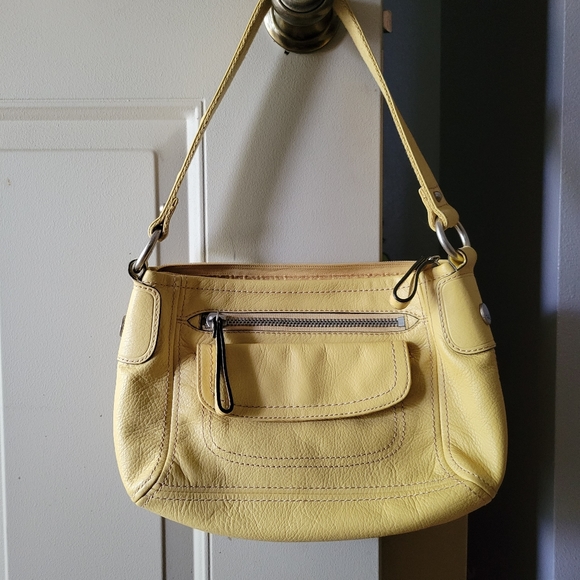 Fossil | Bags | Banana Yellow Leather Y2k Fossil Purse | Poshmark